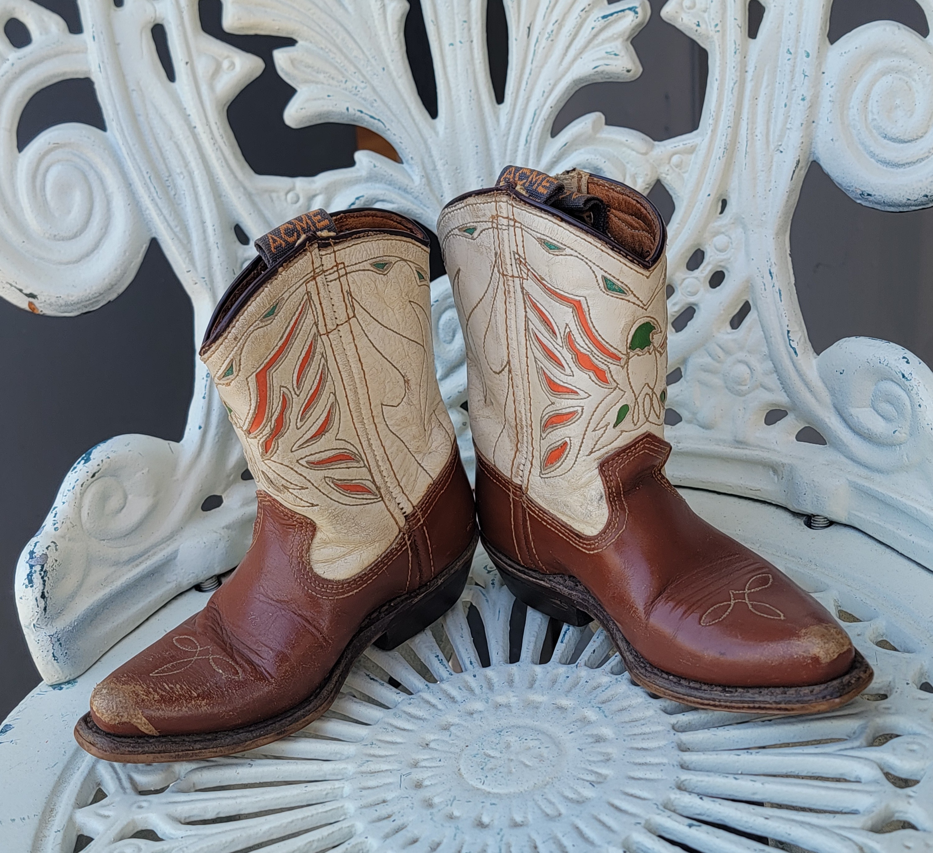 d83 small brown cowboy boots - For the Love of Pete – Salem, Oregon