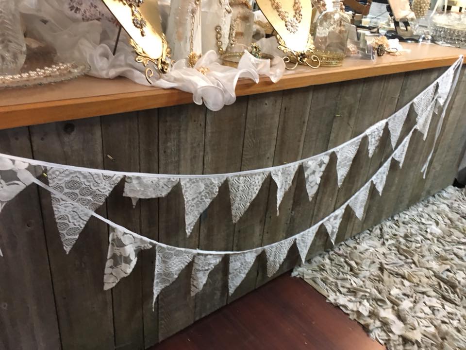 D486 Lace Pennant Bunting - For the Love of Pete – Salem, Oregon