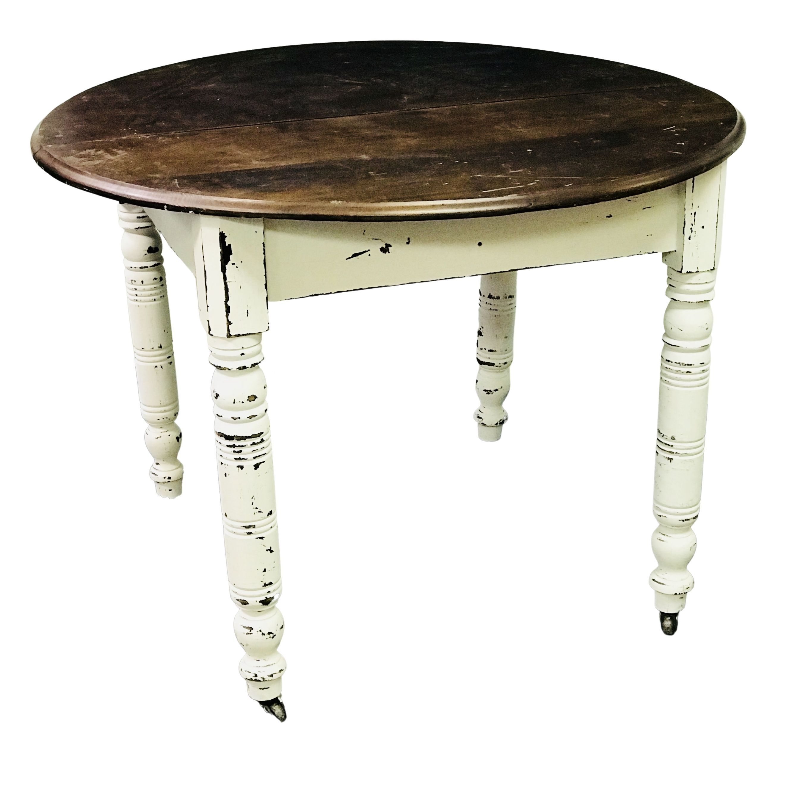 Round Farmhouse Style Table - Eventology
