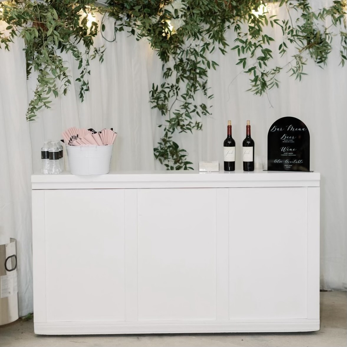 6' Modern White Bar - Eventology