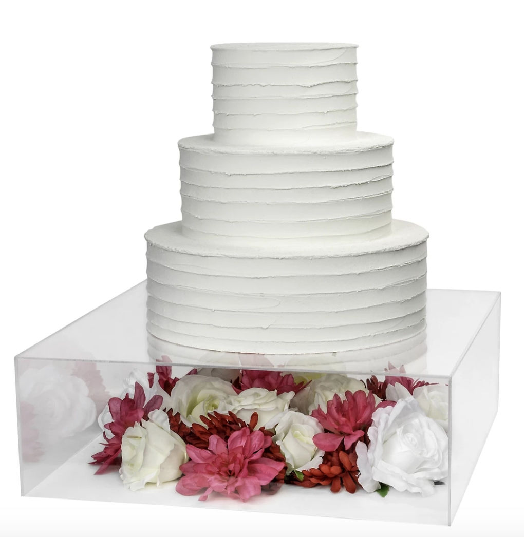 18" Acrylic Square Cake Plateau - Eventology