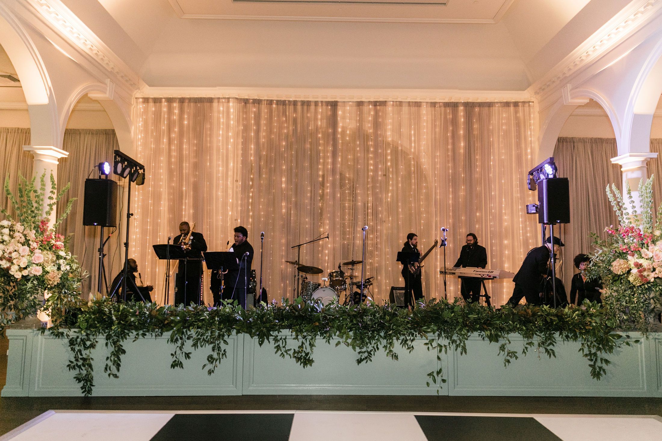 (8') CUSTOM COLOR STAGE FACADE - Prophouse