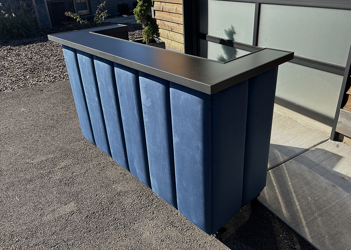 Blue Velvet Bar – Lily & Cane